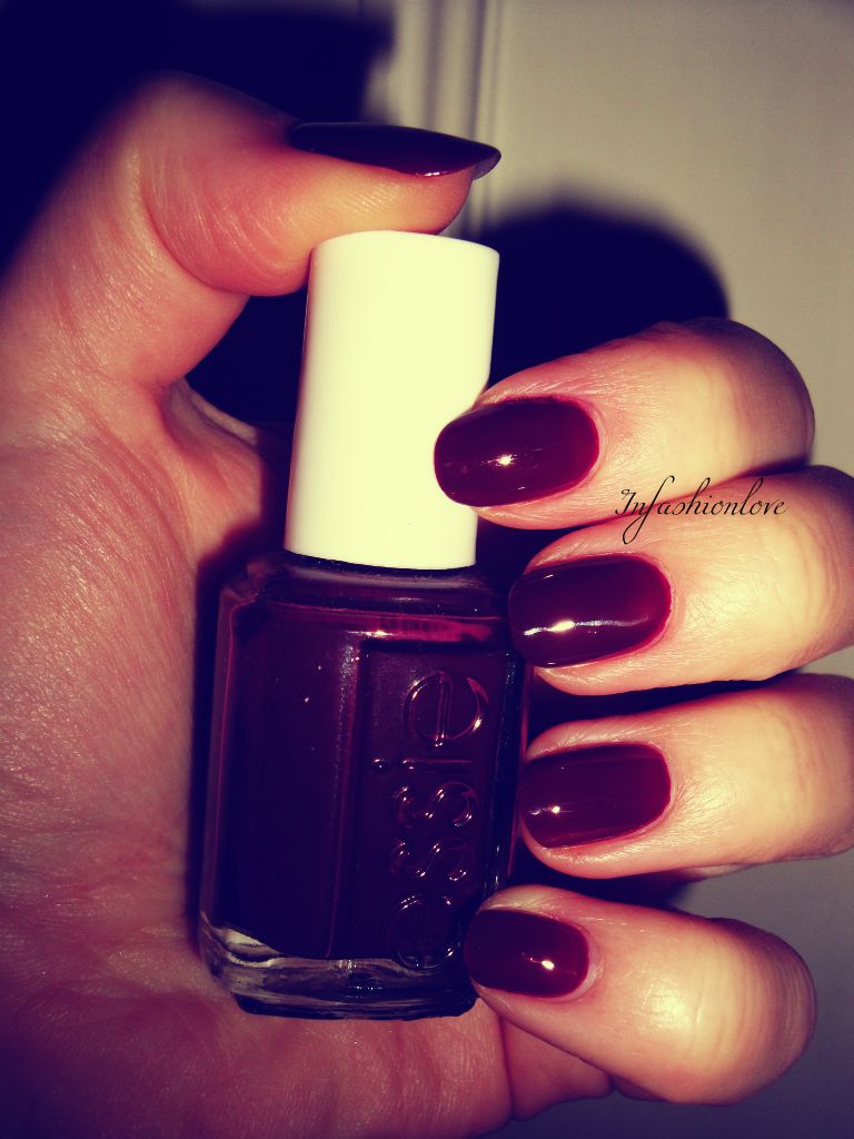 INFASHIONLOVE.COM: Top Five Feel-Good Nail Polishes!
