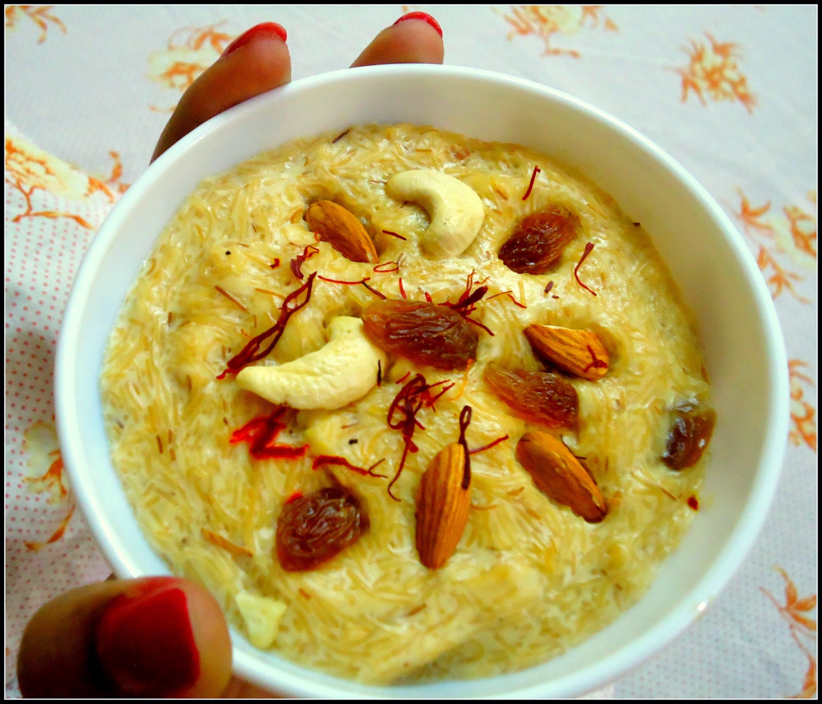 cHuSkI ... A sip of lyF: Eid Special- Sewaiyan Recipe