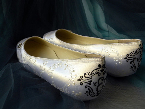 Nunta cu stil: Pantofi pictati manual