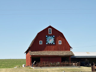 Go Poverty Flats: Iowa Barn Tour part 3---more barn quilts