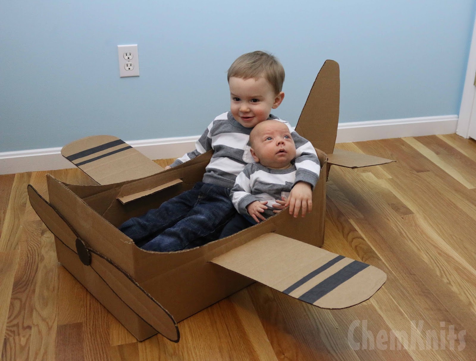 ChemKnits: Cardboard Airplane!