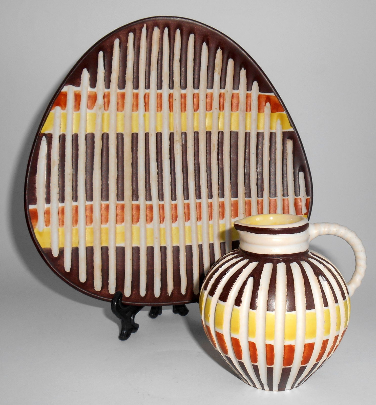 muzeeum: RETRO WEST GERMAN POTTERY ILKRA EDEL KERAMIK VASE & PLATE c 1966