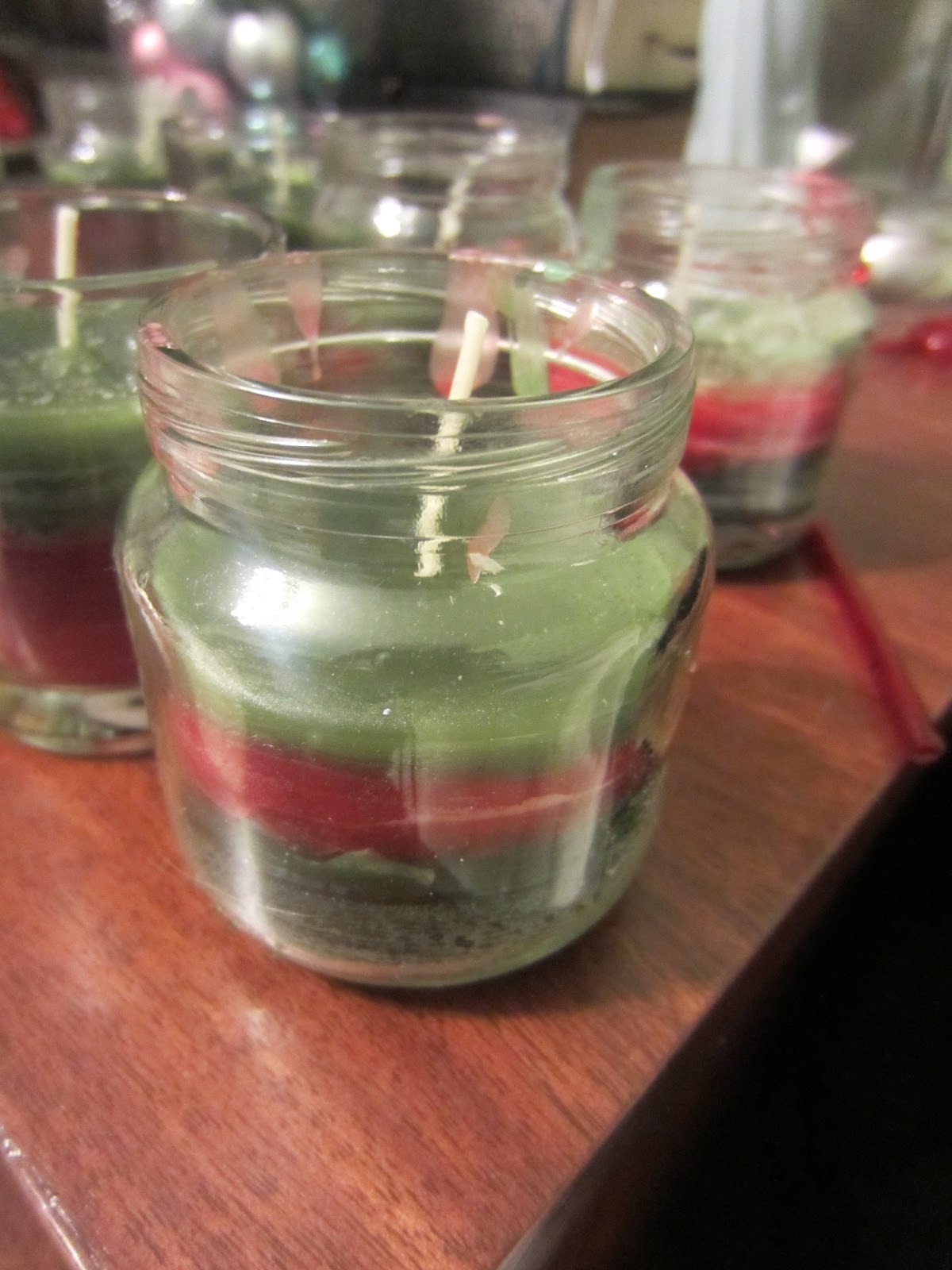 Moxie Fox: DIY Recycled Mini Candles