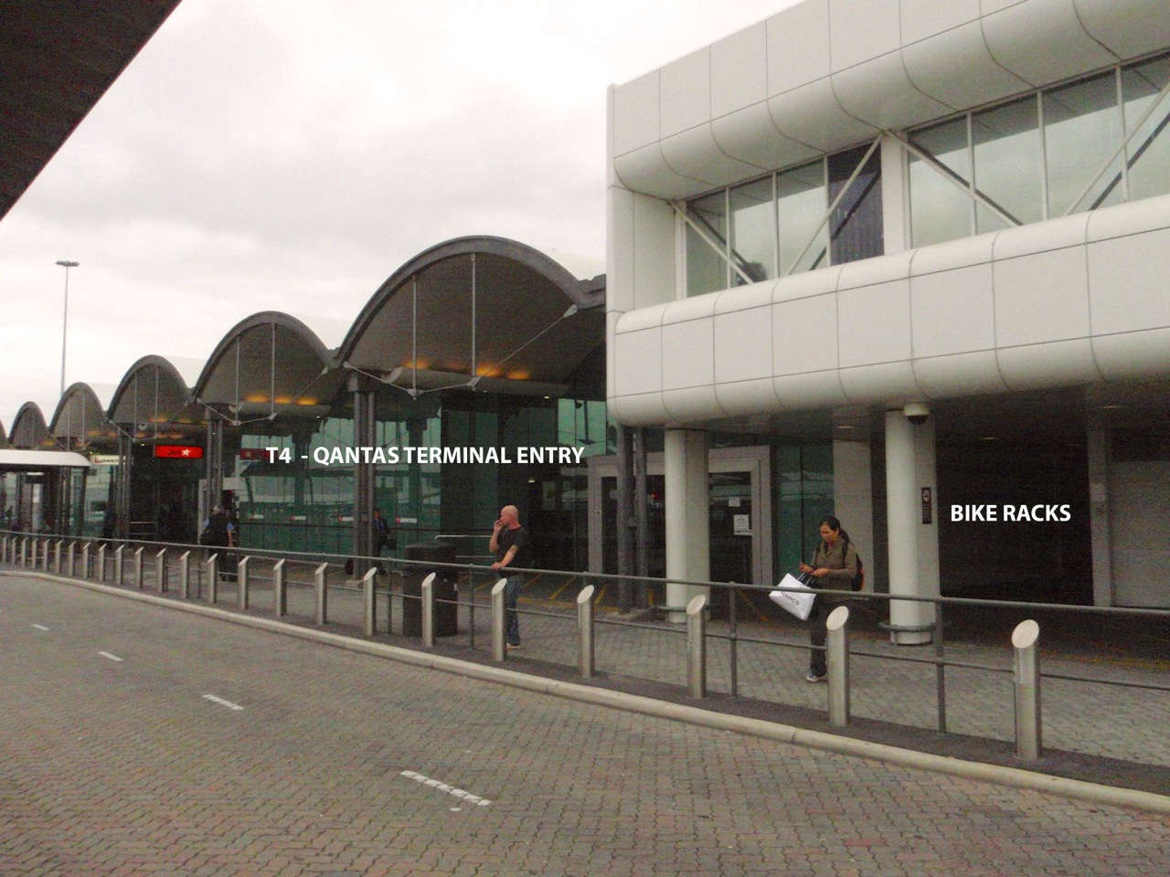 Bicycle Perth: Perth Airport parking and travel options