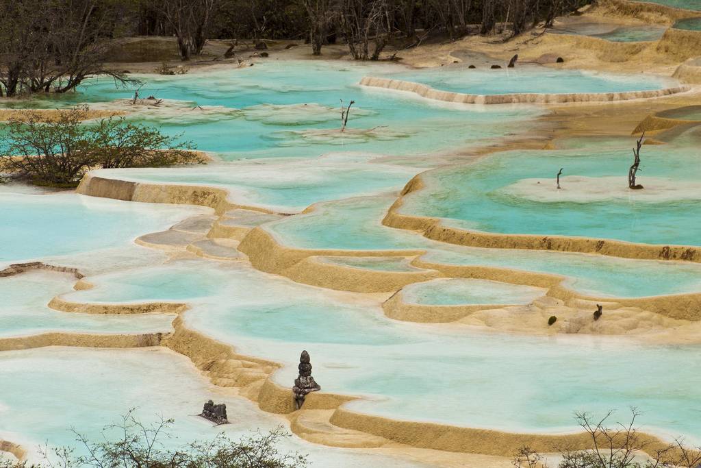 Huanglong – Land of the Yellow Dragon ~ Kuriositas