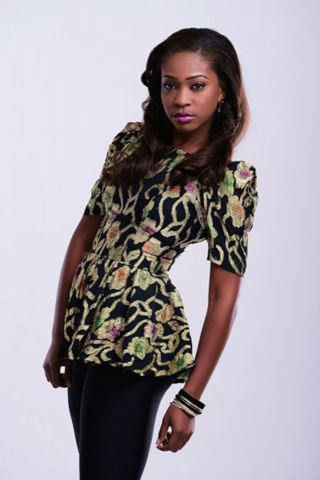 Sophie Mbeyu Blog: MITINDO YA KITENGE