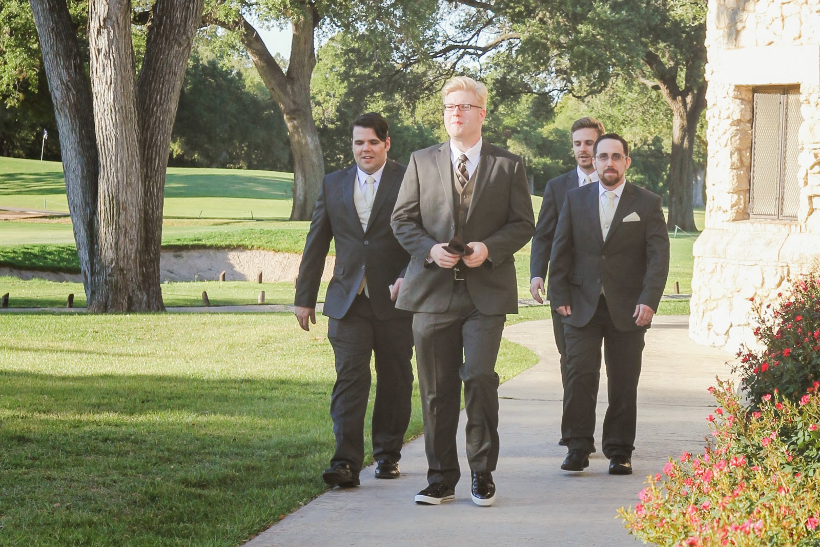 Victoria K Photography: WEDDING AT SAN ANTONIO GOLF CLUB AT BORGLUM STUDIO