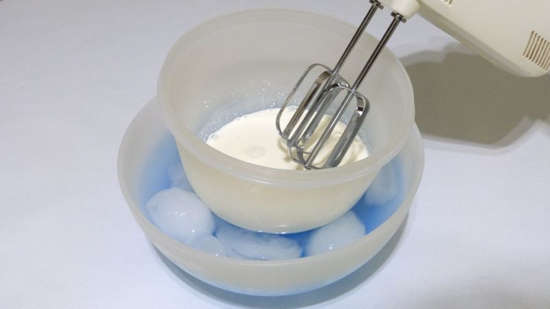 Què hi ha de postres?: Muntar la Nata