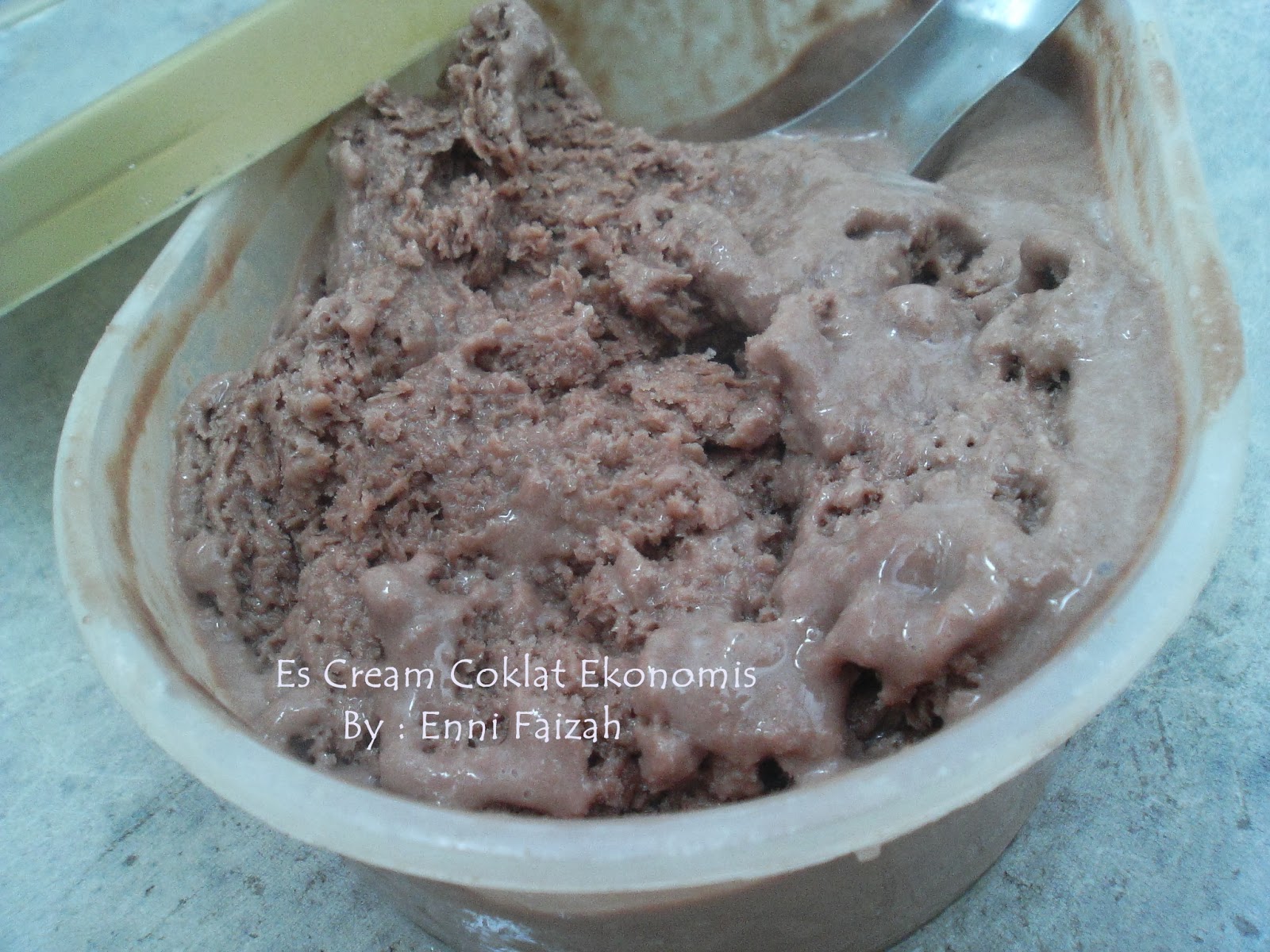 @CatatanEnni_fa: Es Cream Coklat Ekonomis