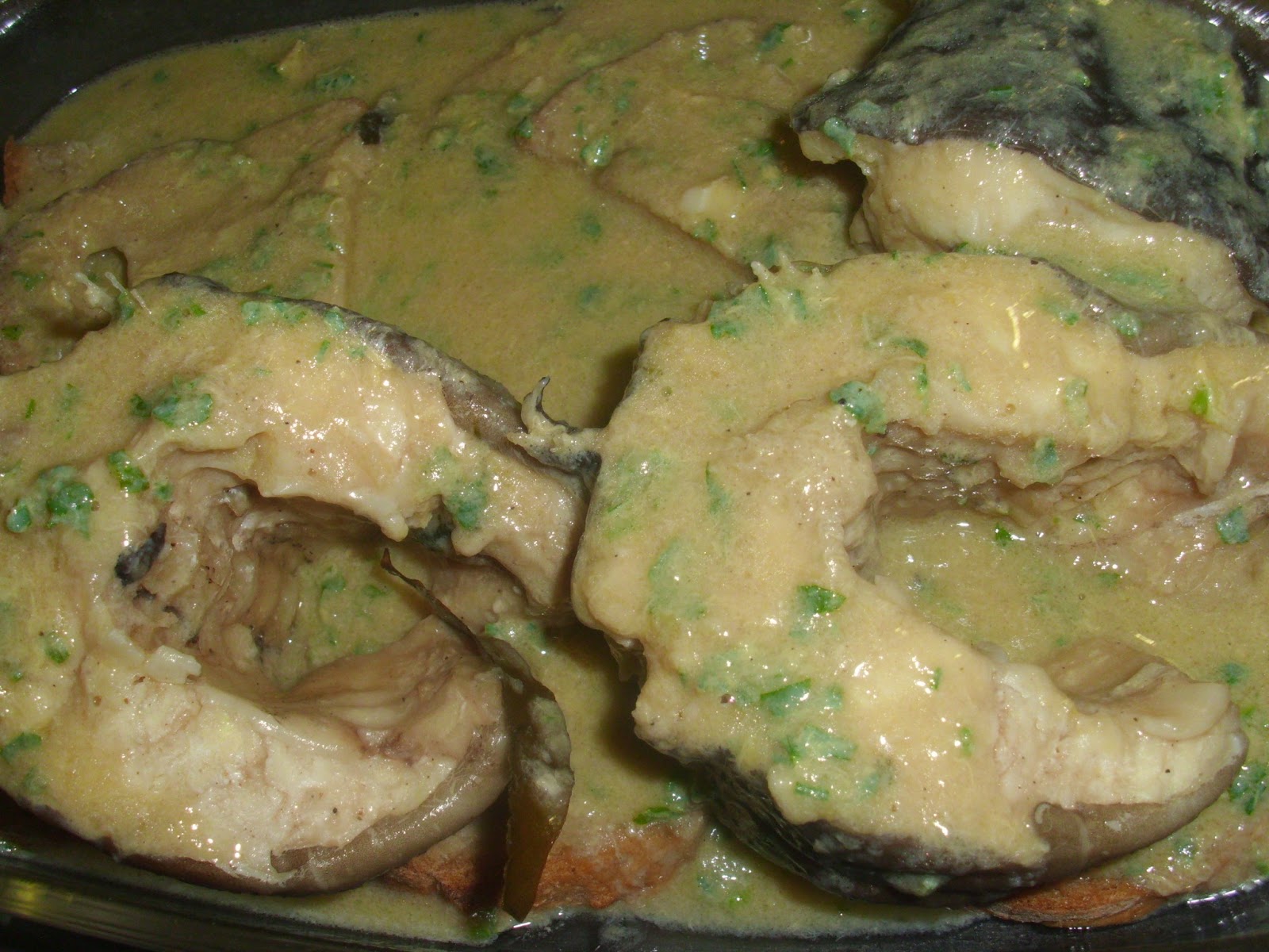 As Receitas da Tia Gui: CONGRO (SAFIO) ENSOPADO À MODA DE BRAGANÇA