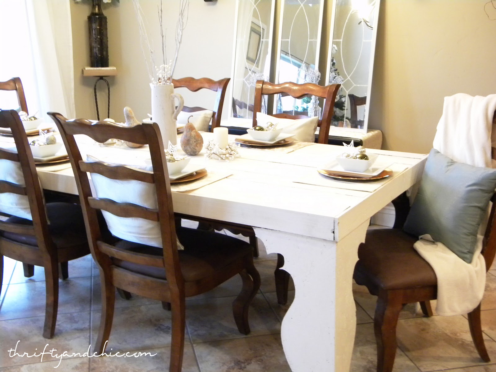 Thrifty and Chic - DIY Projects and Home Decor