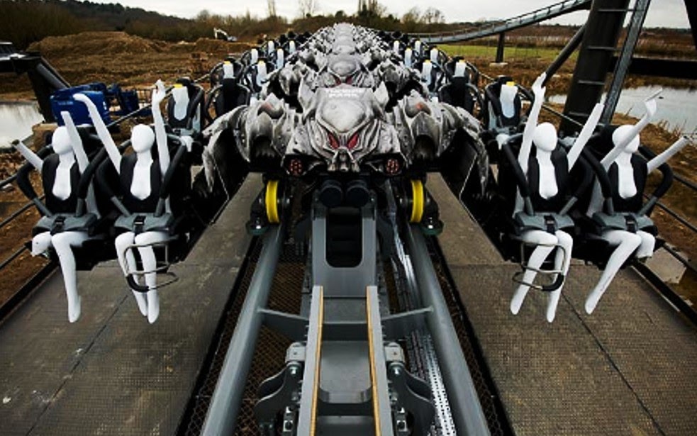 PARKS Trip: Incidents lors des premiers essais de The Swarm à Thorpe Park