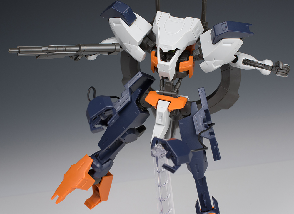 [ Review ] - HGIBO 1/144 - Hugo