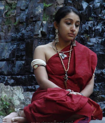 allroundera2z: NITHYA DAS HOT PHOTOS STILLS AT PACHCHAI KUDAI MOVIE