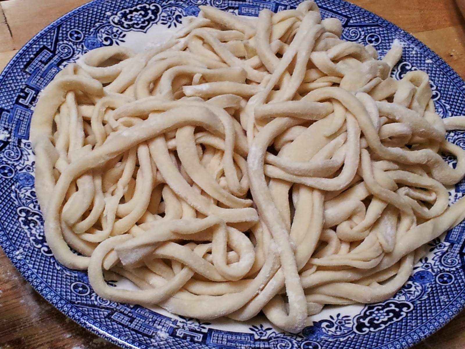 Pat's Kitchen Journal: Basic Homemade Noodle
