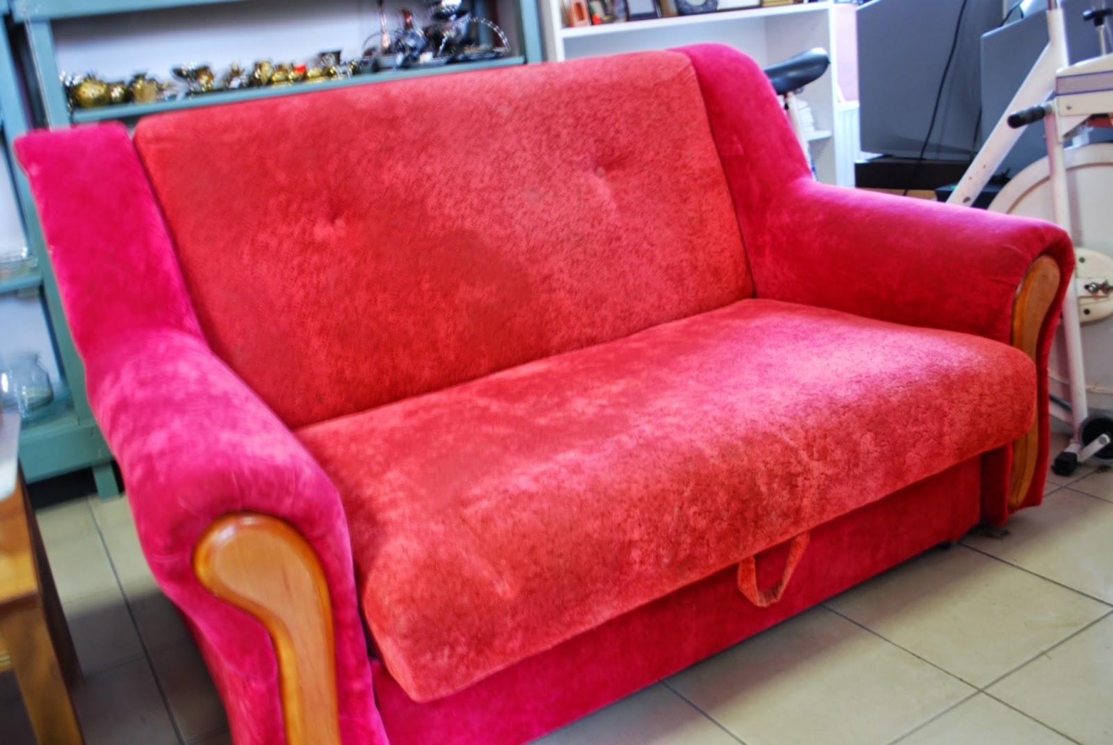 Lietotas mēbeles - God Hand IK: Lietotas mēbeles Rīgā