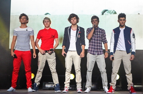 lest walk away∞: One Direction: Up All Night Tour en Melbourne (fotos)