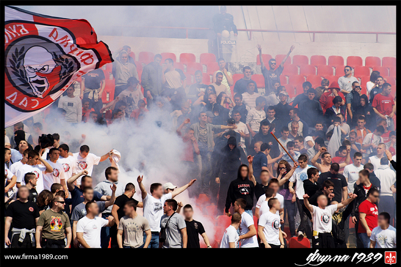 ULTRAS 1899: Rétro 2011 : Vojvodina Novi Sad (Firma 1989)