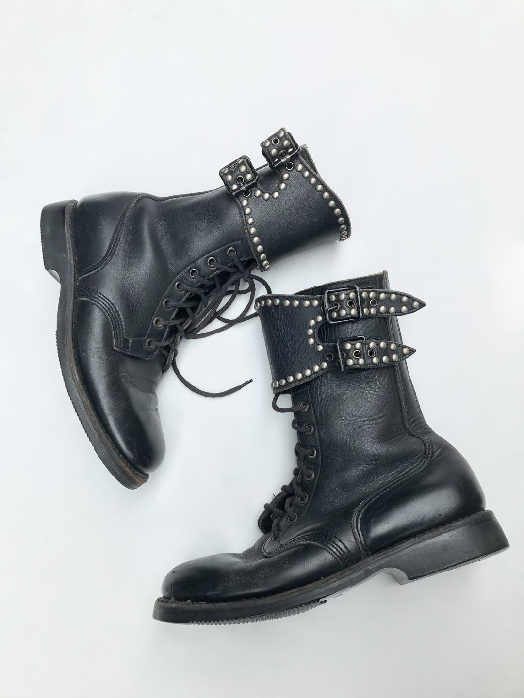 QLOZET: STUDS CUSTOM MILITARY BOOTS
