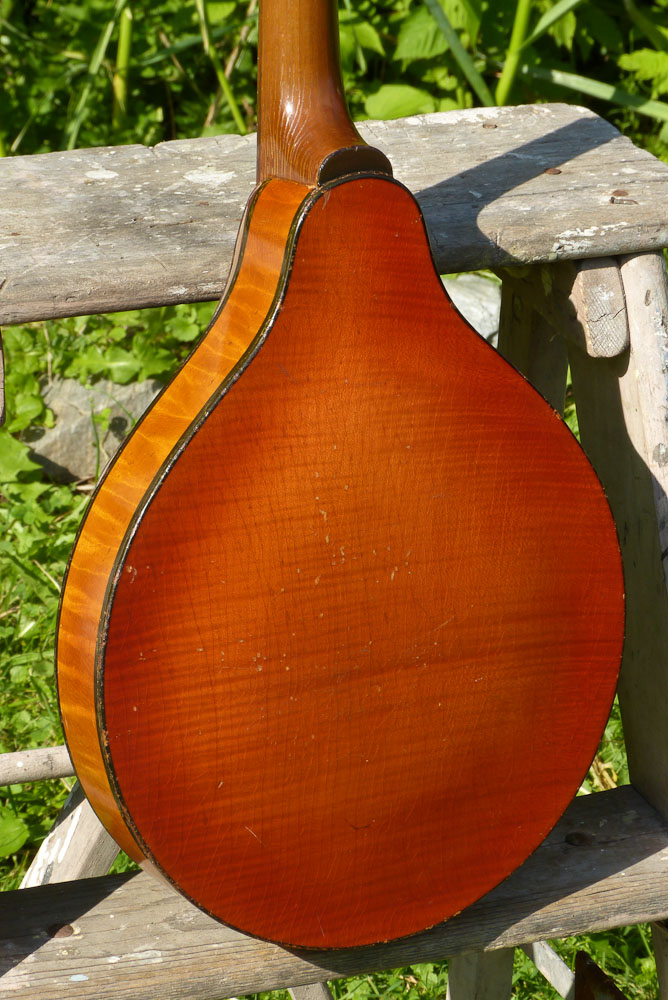 1940s Strad-O-Lin A-style Archtop Mandolin