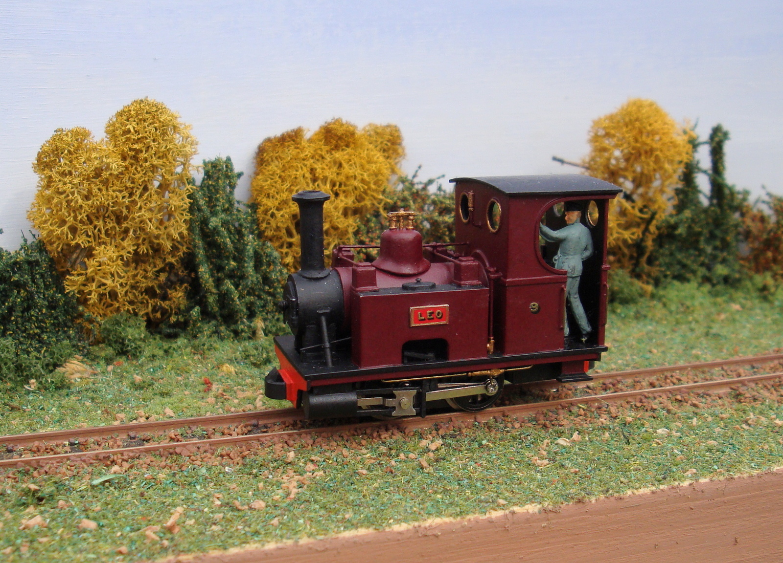 GRUMS NARROW GAUGE LINES: Photospot 2 - Paul Windle locomotives