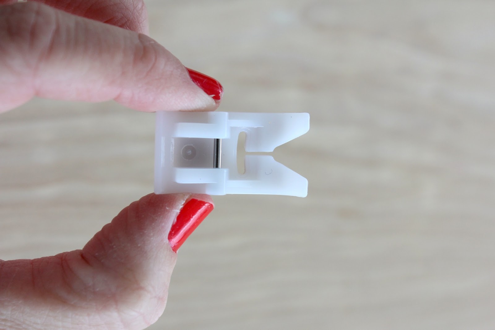 Don't Fear the Fabric Giveaway-Feet, Clips, and Grab Bags - MADE EVERYDAY