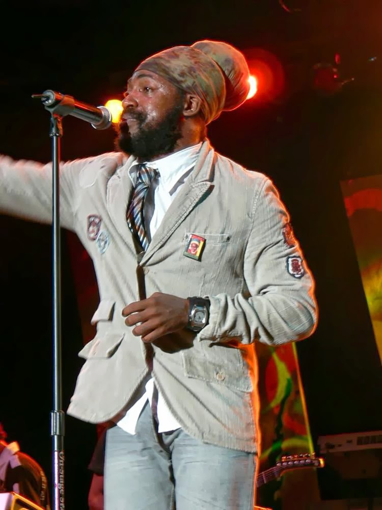 Reggaediscography: LUTAN FYAH - DISCOGRAPHY: (Reggae Singer)