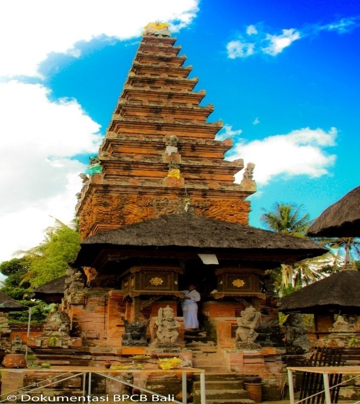 Cerita Peradaban: Makna Prasada Pada Pura Purusada Bagi Masyarakat Desa ...