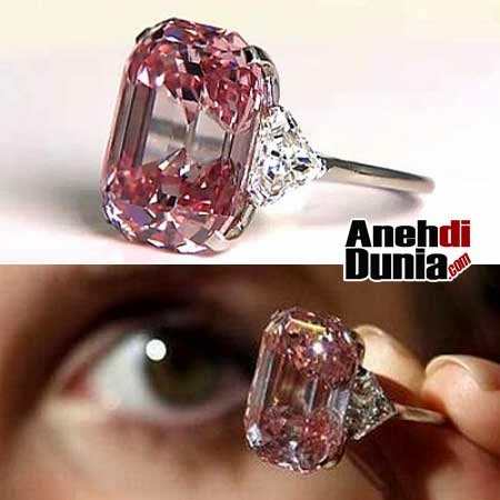 Batu Permata Pemegang Rekor Dunia - Berita Aneh dan Unik Terbaru