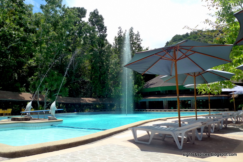 Sights and Spices: Sights: Unwinding at DAKAK PARK And BEACH RESORT