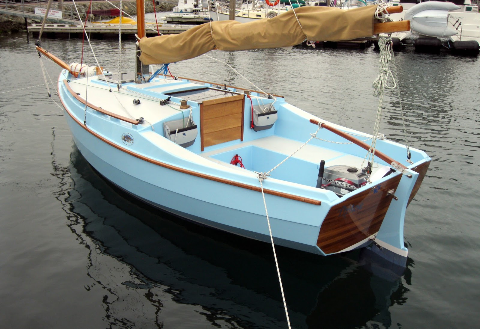 CKD Boats - Roy Mc Bride: Cape Cutter 19 kit news