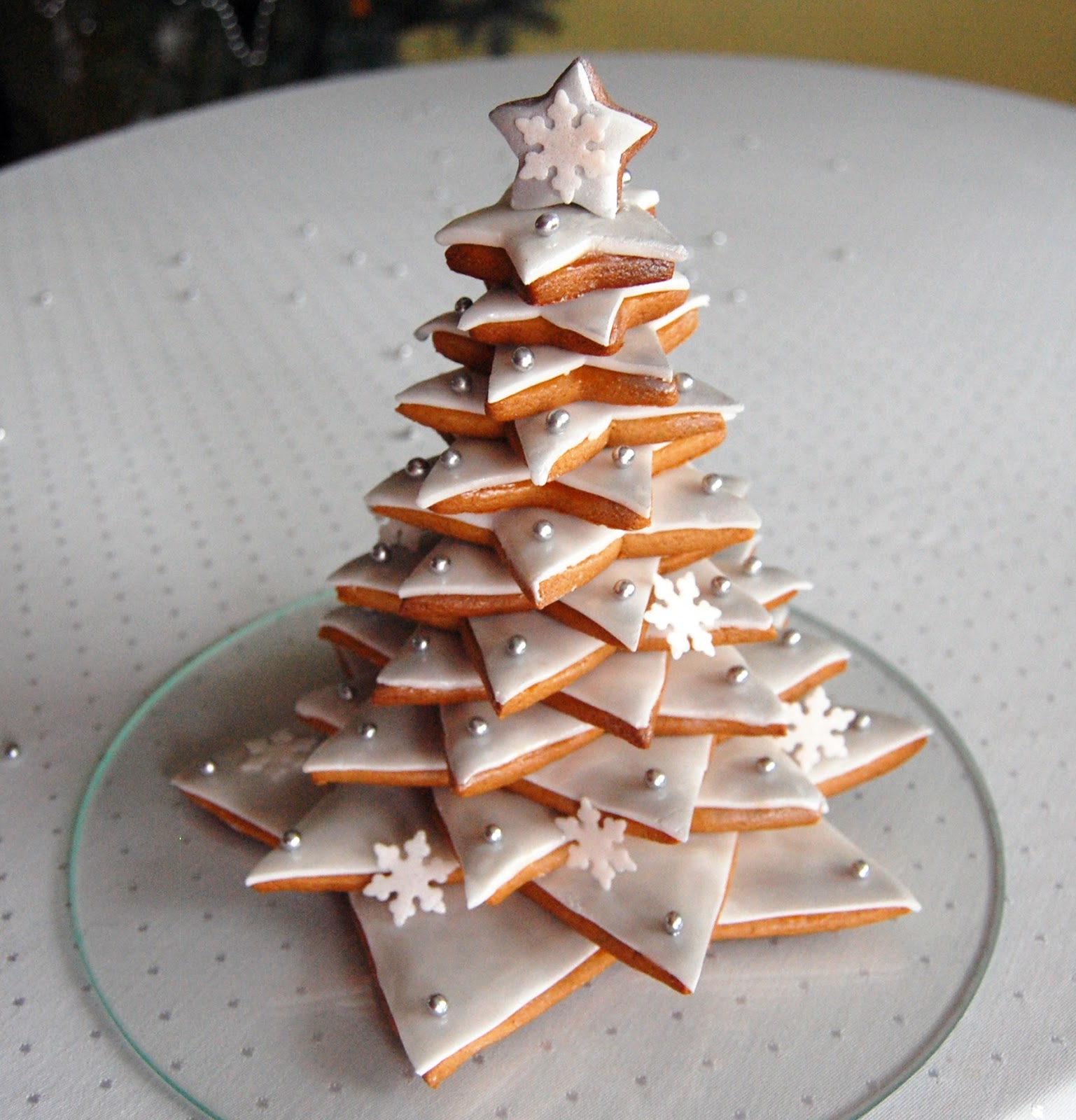 W kuchni GRA: Piernikowa choinka