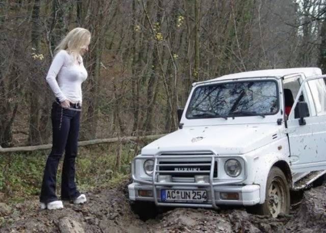 30 Amazing Pictures of Girls Getting Stuck in the Weirdest Places ...