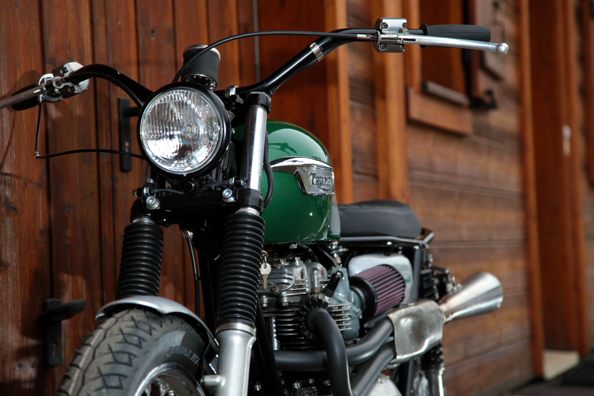 Bellezza discreta | Triumph T120R OIF - RocketGarage - Cafe Racer Magazine