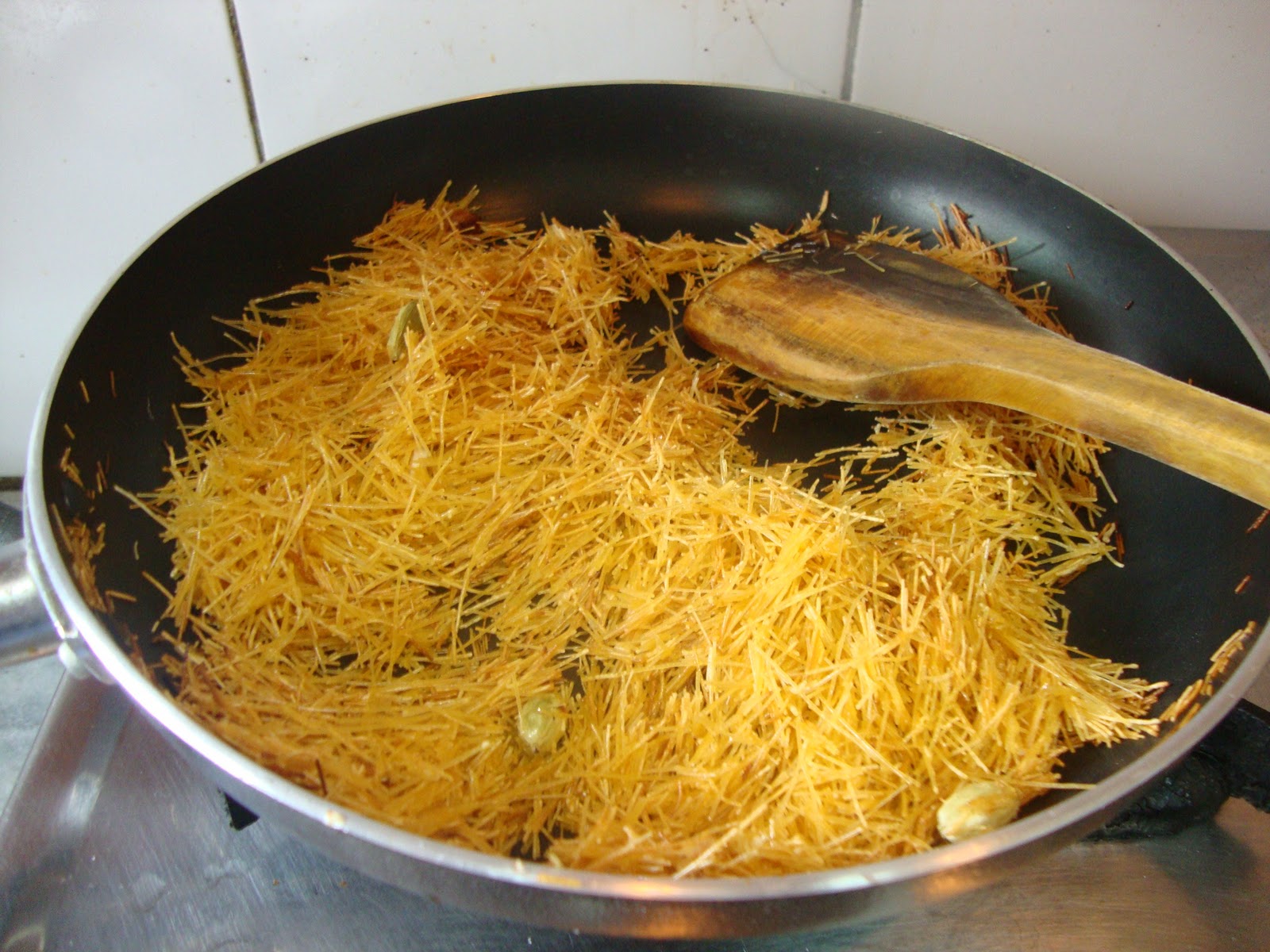 Cooking Delights: Qewami Sewain