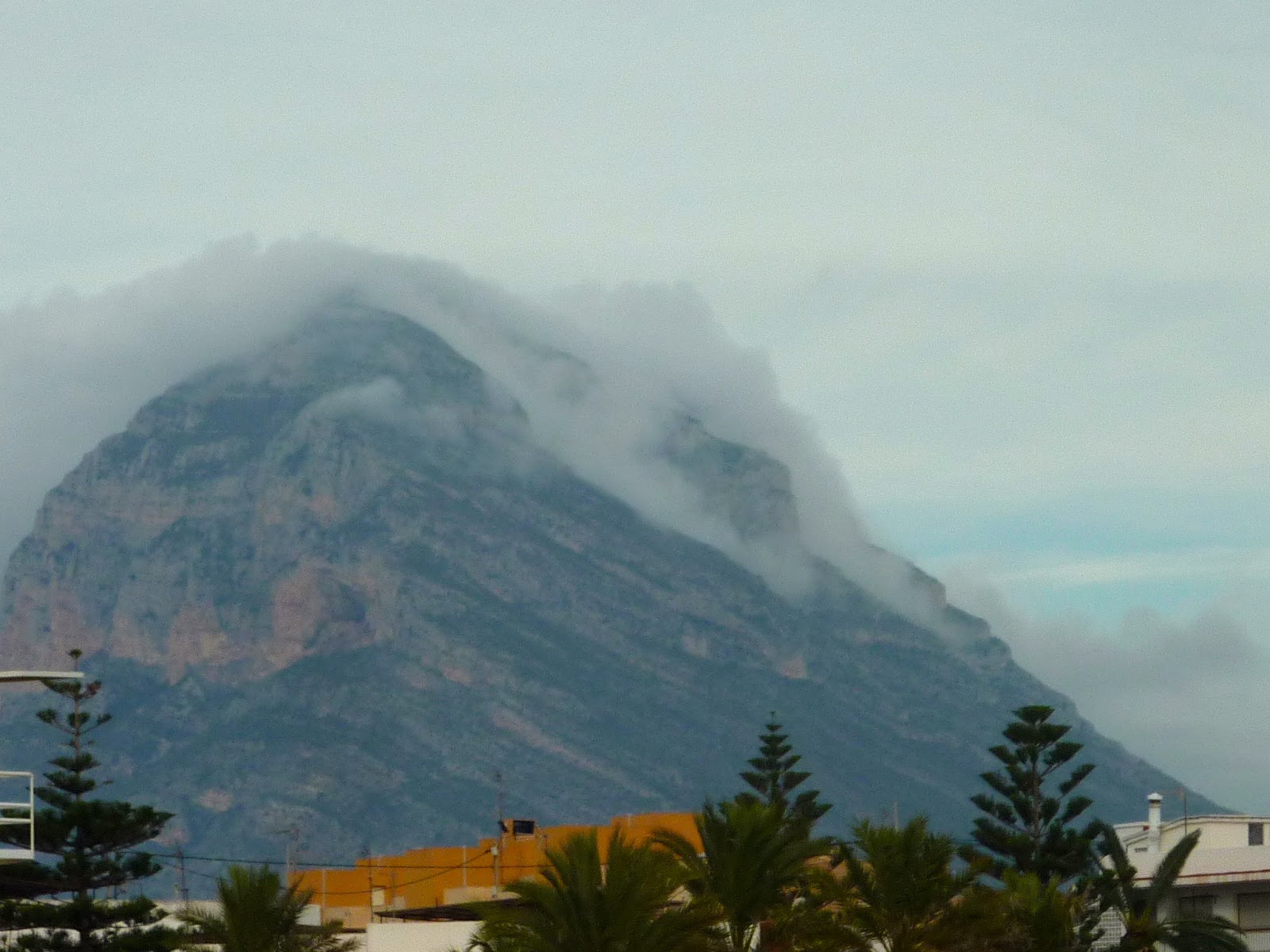 Cloudwiz: Stratus fractus