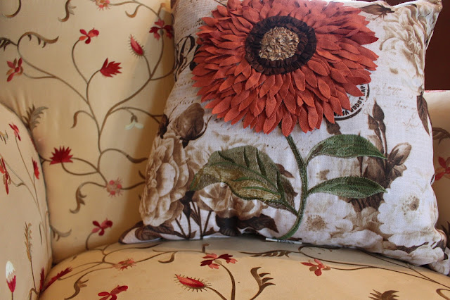 Designs by Pinky: 2 New Fall Pillows!!