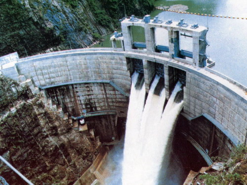 Nawar Syarif: Bendungan