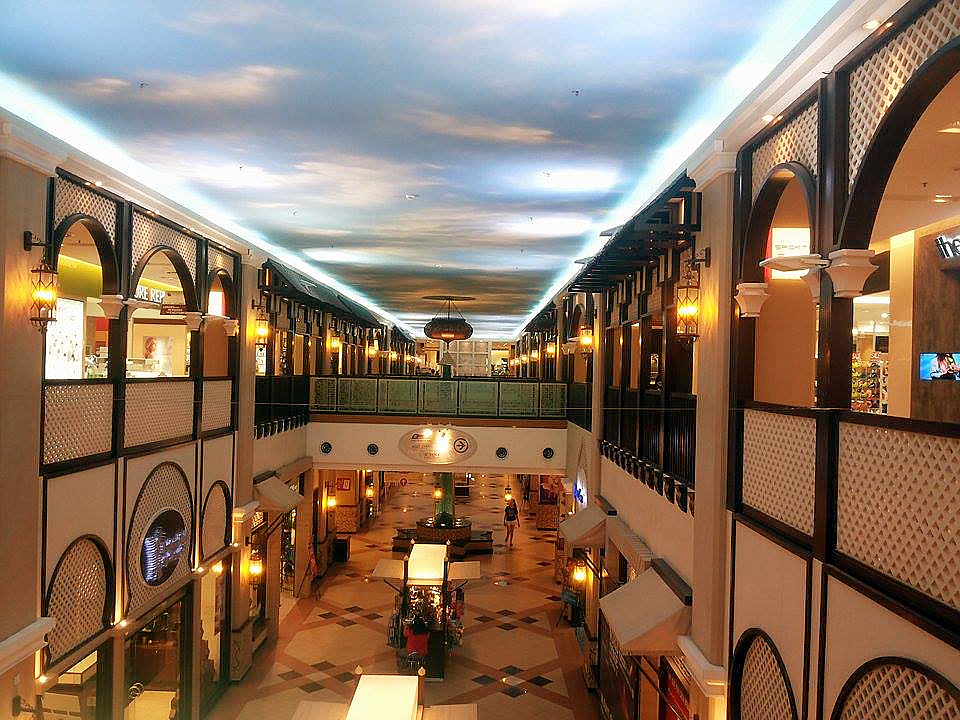 Visit Malaysia Travel Blog: Sunway Pyramid