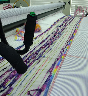 vivian - in stitches: Yarn & Thread Scarf on a Long Arm