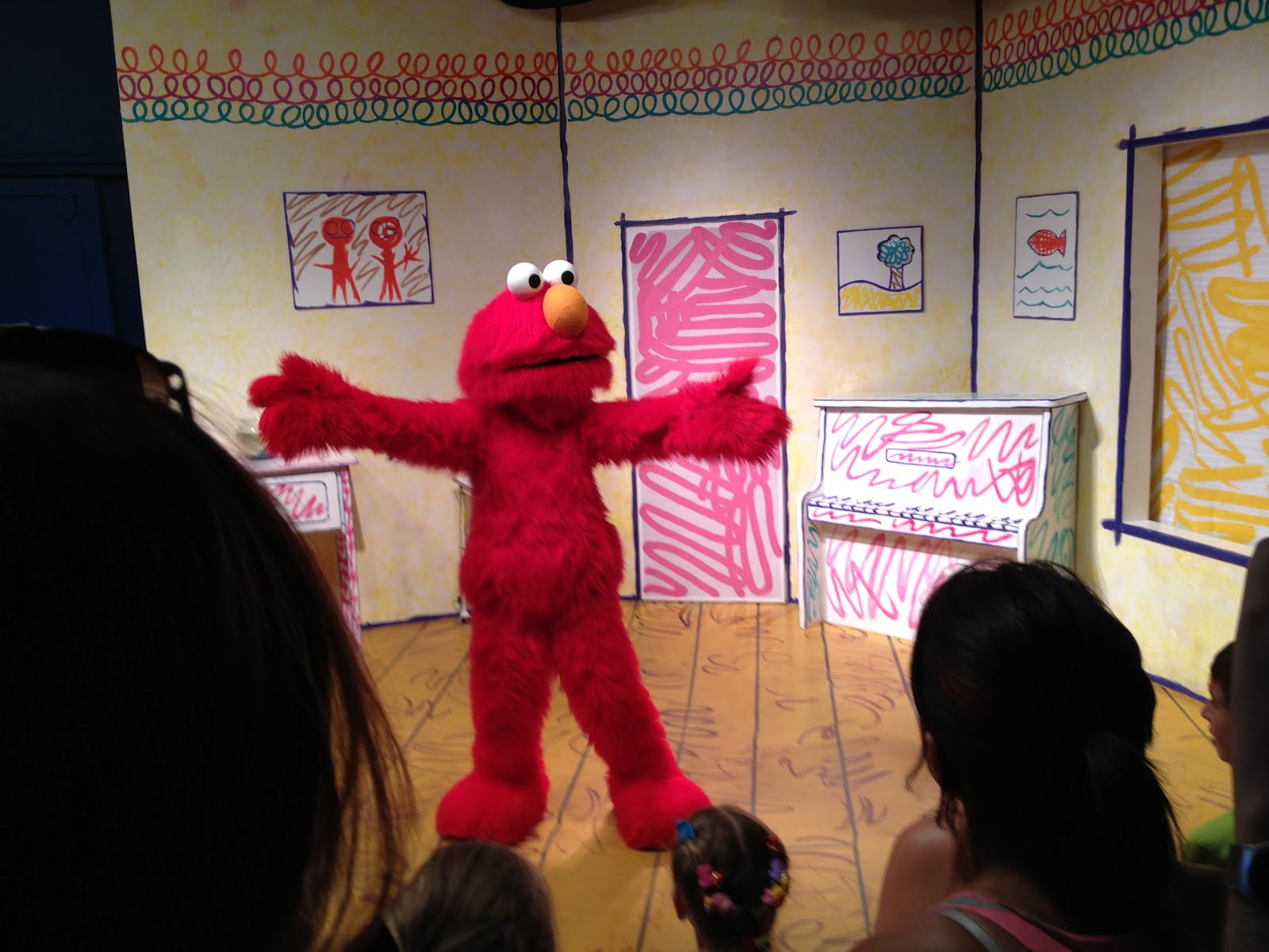 Good Morning Babycat: We saw Elmo's World live.