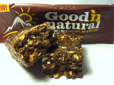 Crazy Food Dude: Review: Good 'n Natural Chocolate Bar