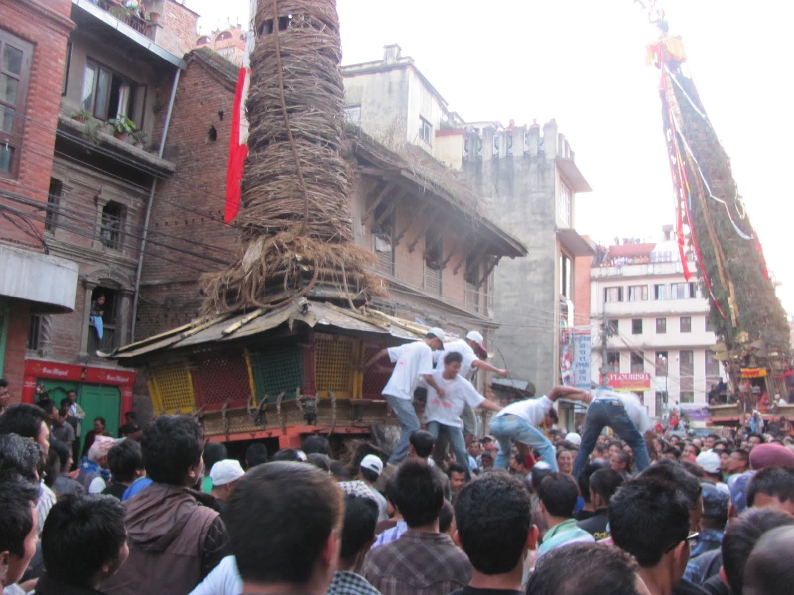Bhasha Beguine: Rato Machhendranath Rath Jatra