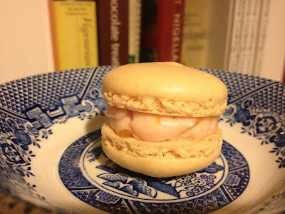 Heidi's Mix: Peach Macarons