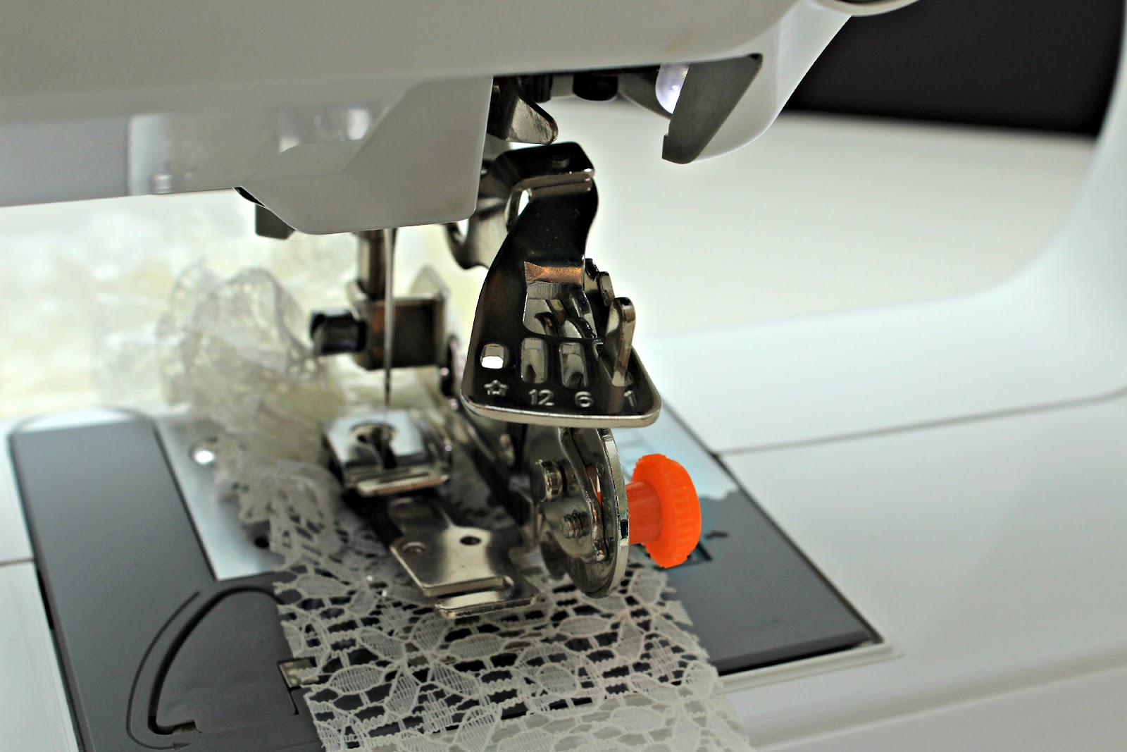 ruffles 2012 guest: taylor made - see kate sew