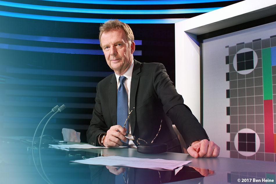 Ben Heine Art and Music Blog: François de Brigode: Présentateur du ...