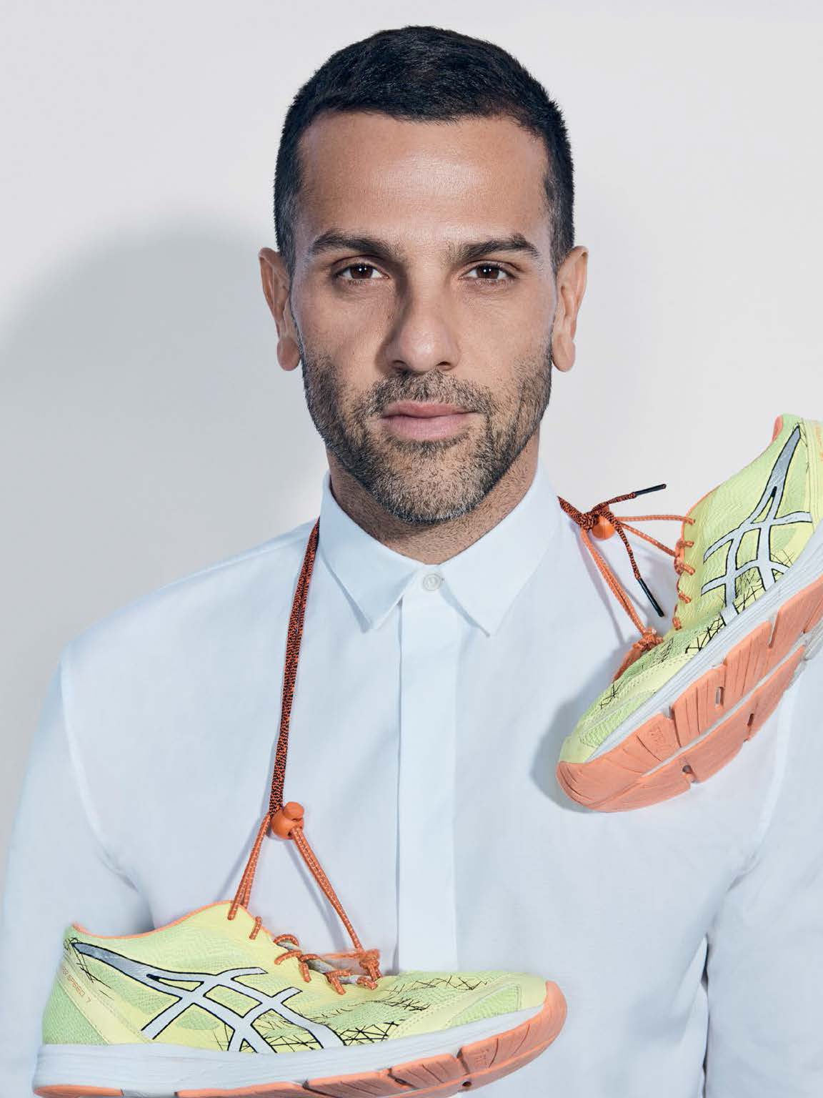 Alexandre Birman para GQ Brasil en fotos de Gil Inoue