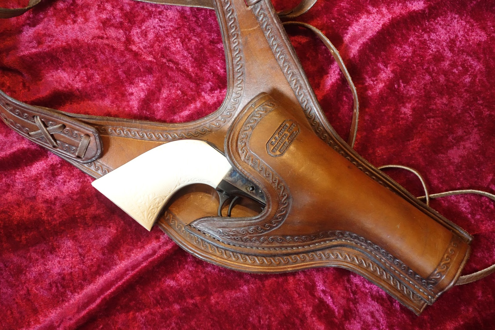 What kinds of rigs do you use with your colt? | Page 3 | Colt Forum