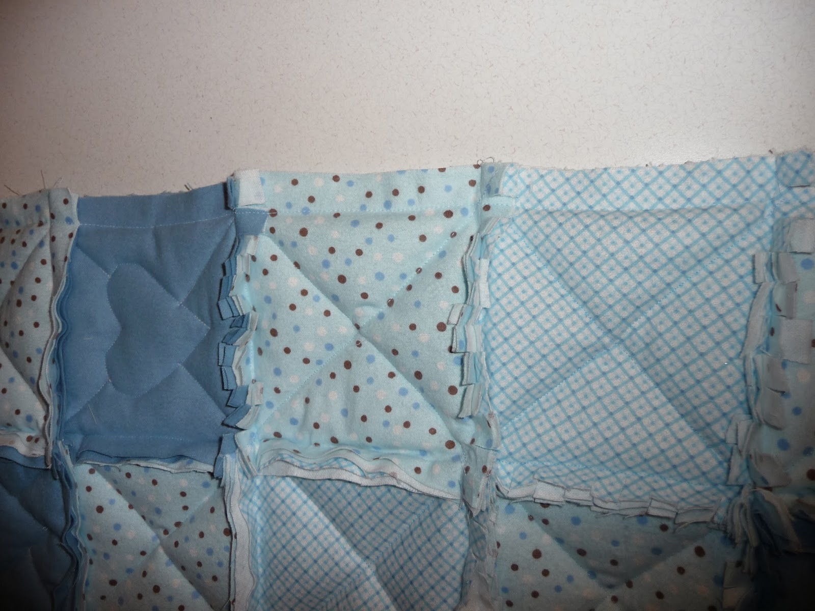 Adorable 9 Step Baby Rag Quilt Tutorial - Lou Lou Girls