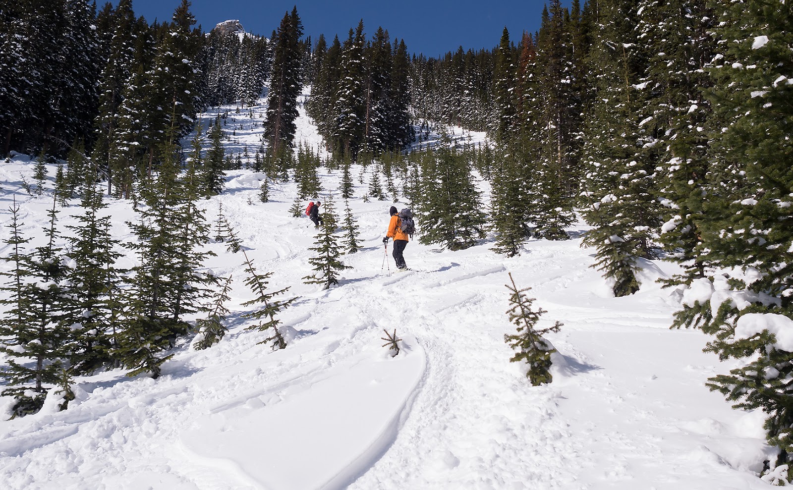 Life in the Mountains: Tryst Lake Chutes and Super Slope